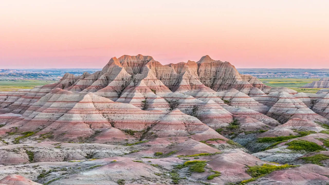 Layers of change - Sunset in Badlands National Park, South Dakota ...